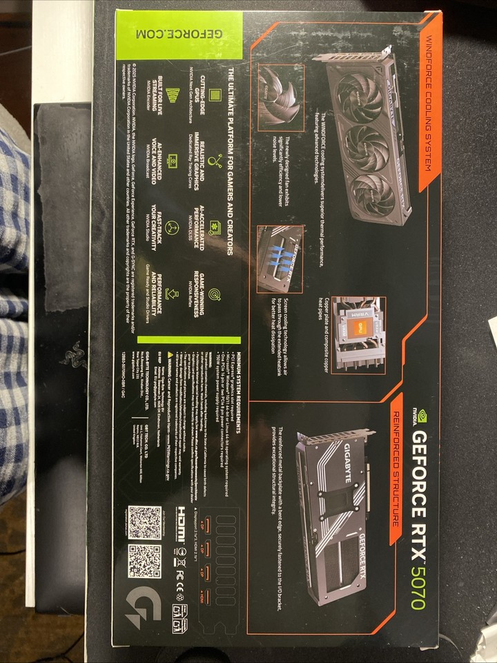 Gigabyte NVIDIA GeForce RTX 5070 WINDFORCE Triple Fan 12GB GDDR7 ...