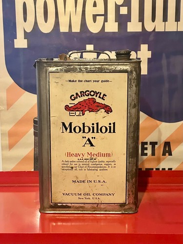 Gargoyle Mobiloil "A" 5 Gallon Square Motor Oil Can, Vacuum Oil Co ...