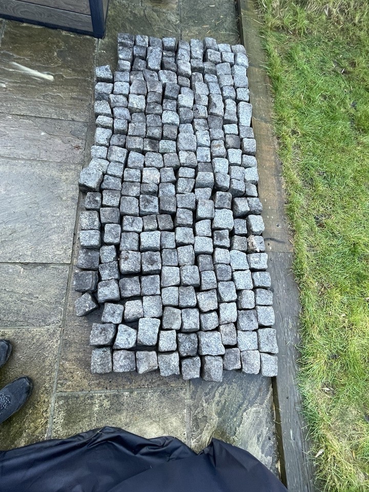Reclaimed Mixed Granite Cobble Stone Setts / Pavers - Large Quantity ...