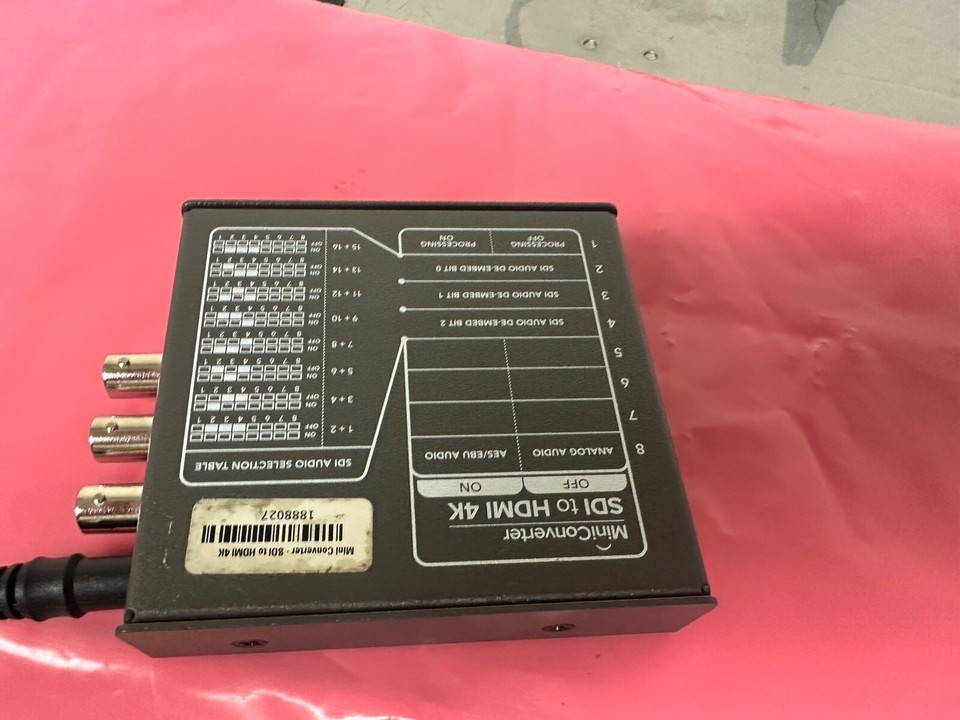 Blackmagic Design SDI to HDMI 4K Mini Converter w/ Power Supply ...