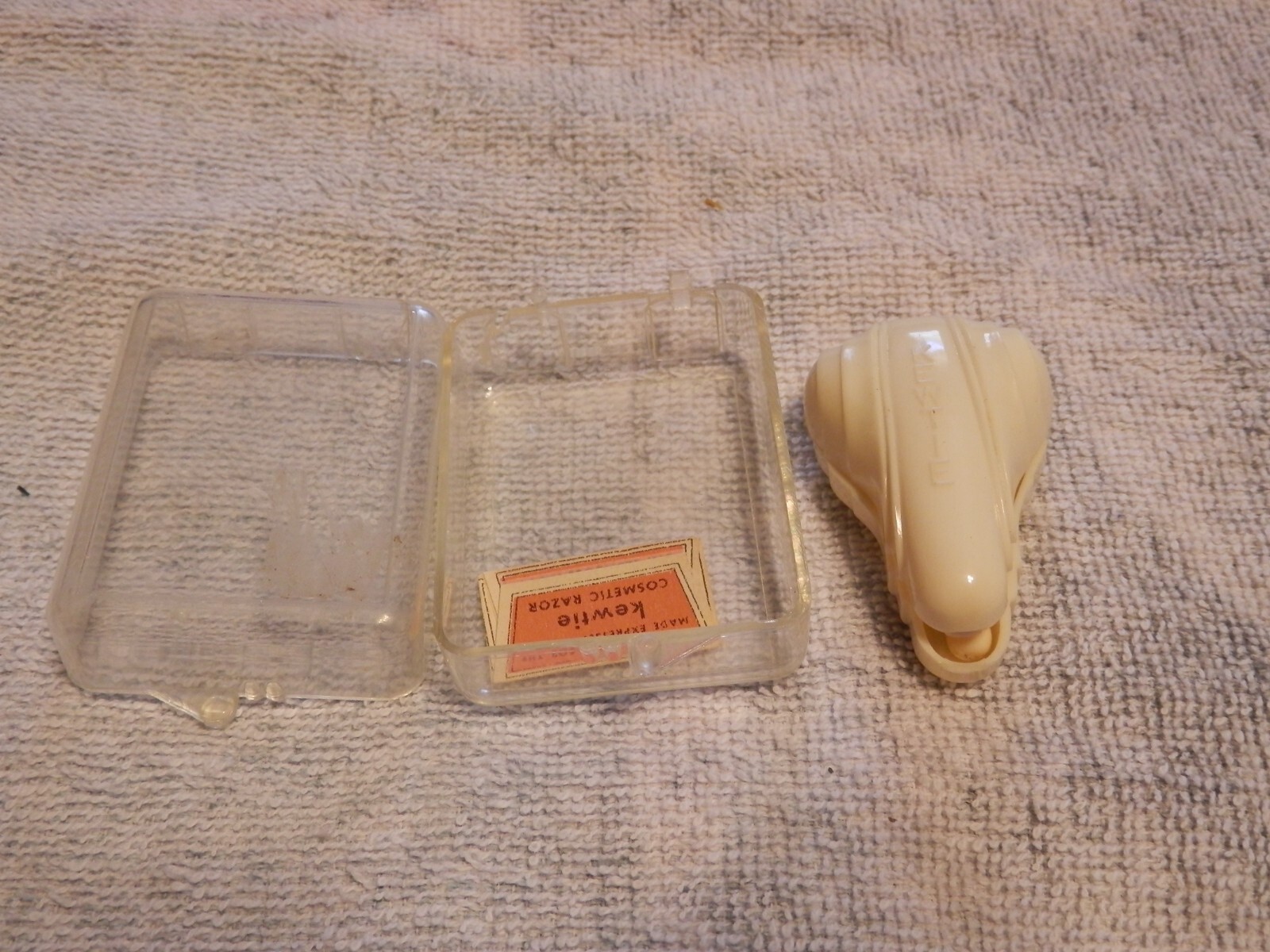 1940's Kewtie Mini Razor Made For Women w/Case | eBay