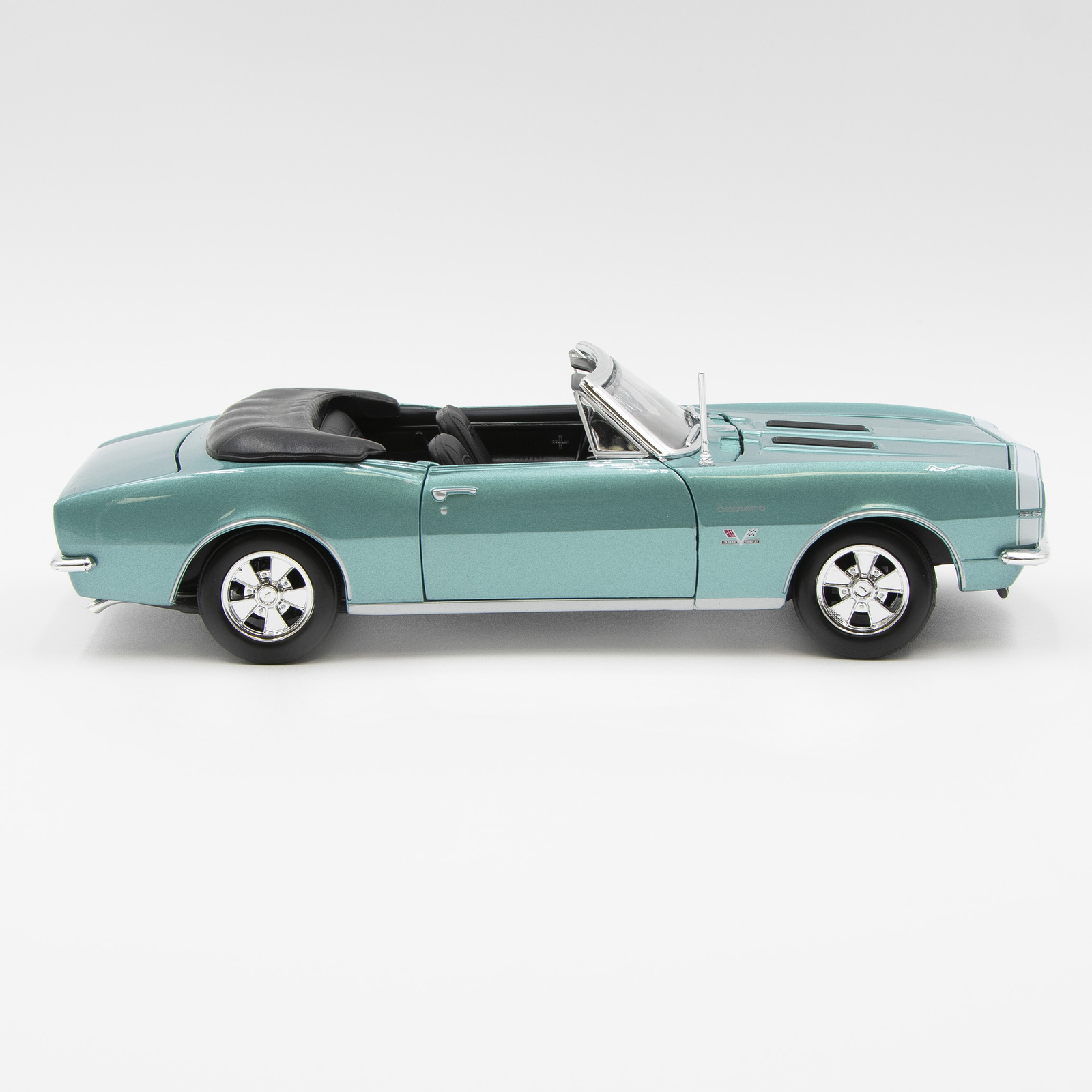 Maisto Special Edition 1:18 Diecast 1967 Chevrolet Camaro SS 396 in ...