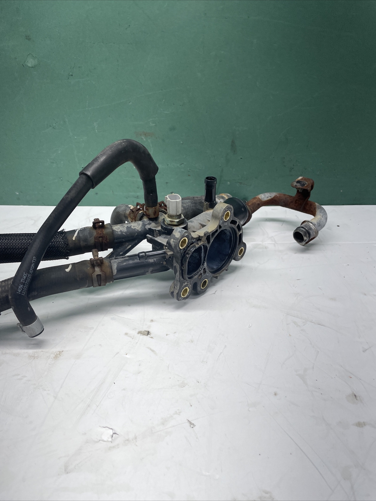 2013-2018 Nissan Altima 2.5L Engine Water Thermostat Housing 11060 ...