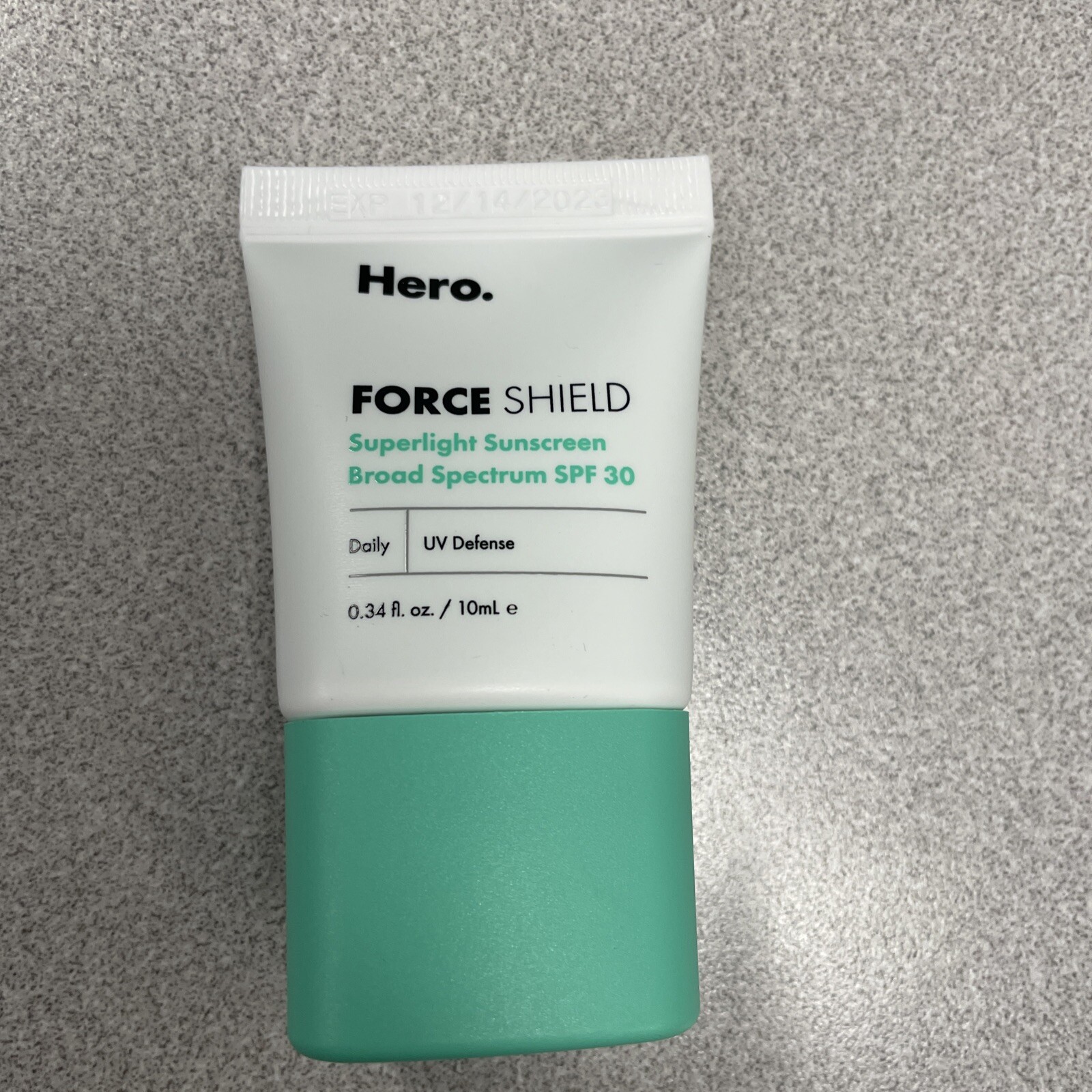 Hero Force Shield Superlight Sunscreen SPF 30 Mini Size 0.33 Oz 12/23 ...