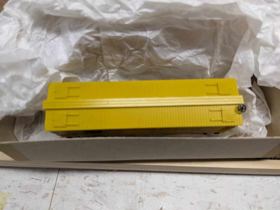 HO Roundhouse 36' ot reefer Pan Handle RTR | eBay