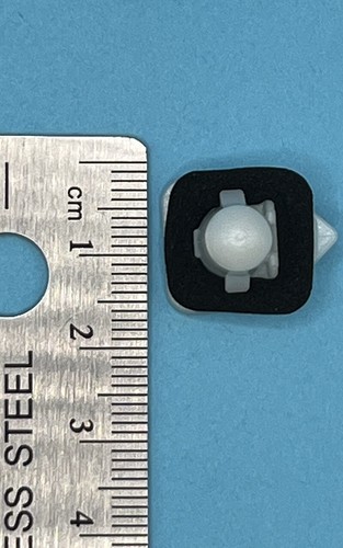 (Pack of 4) Tail Lamp Grommets For Subaru 909220013 | eBay