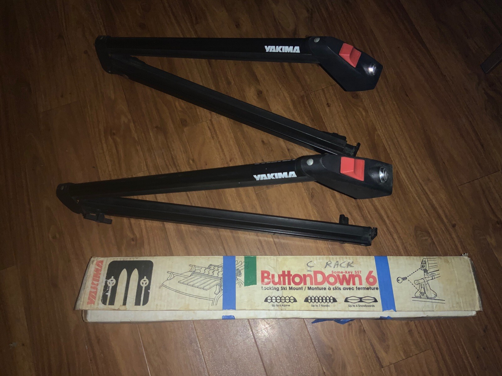 Yakima Buttondown 6 Ski Snowboard Carrier Roof Rack Mounts W ...