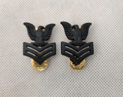 PAIR US NAVY BLACK METAL BADGE COLLAR HAT PIN :FIRST CLASS PETTY ...