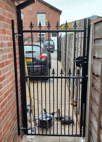 SIDE GATE, PEDESTRIAN GATE, METAL GATE WITH LOCINOX KEY LOCK AND SLIDE ...