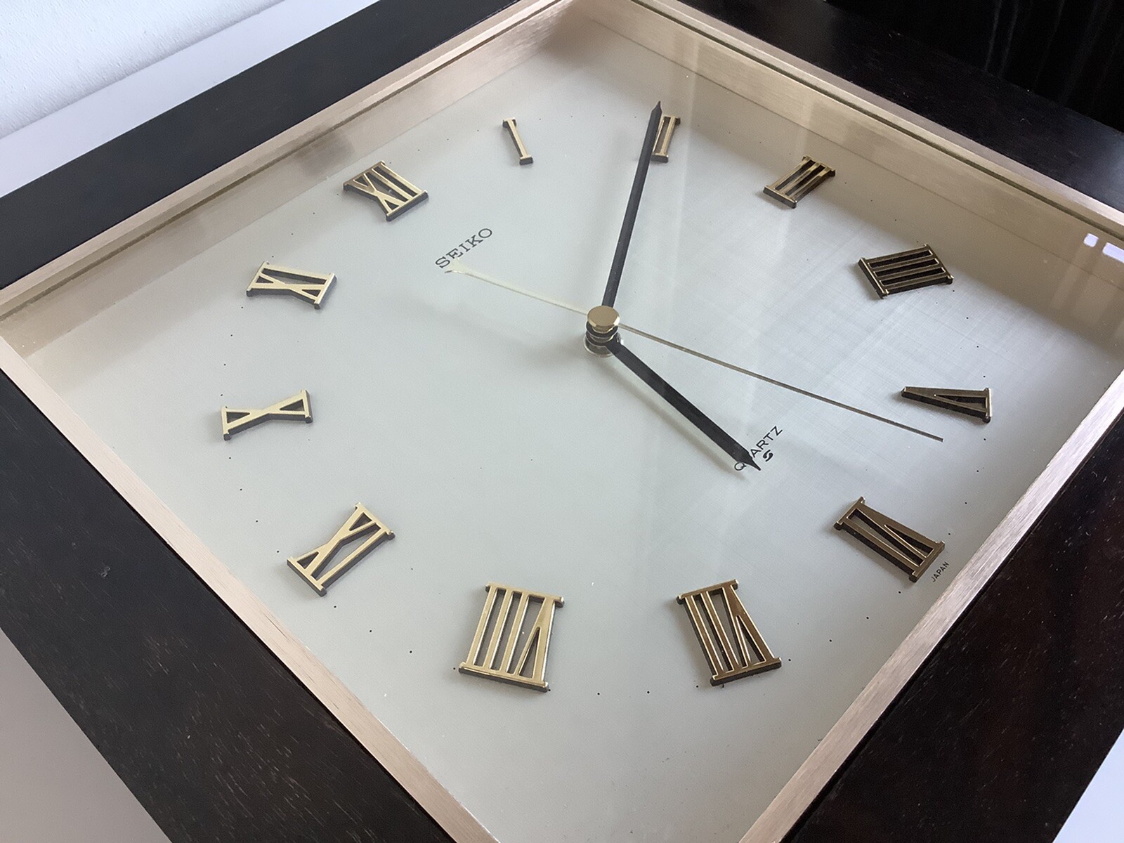 Vintage Seiko Quartz Square Wall Clock Brown And Gold Seikosha Japan ...