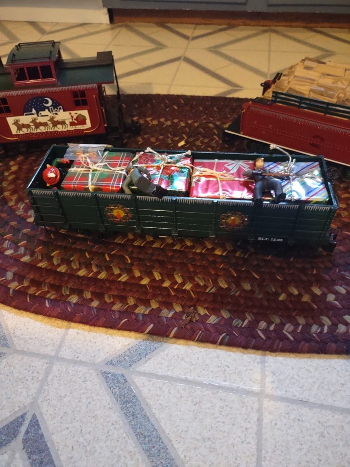 VTG G-Scale Model Train White Christmas Express Bachmann Big Haulers ...