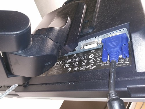 HP L1750 17" LCD Monitor DVI VGA 1280x1024, VGA D-sub and DVI-D | eBay