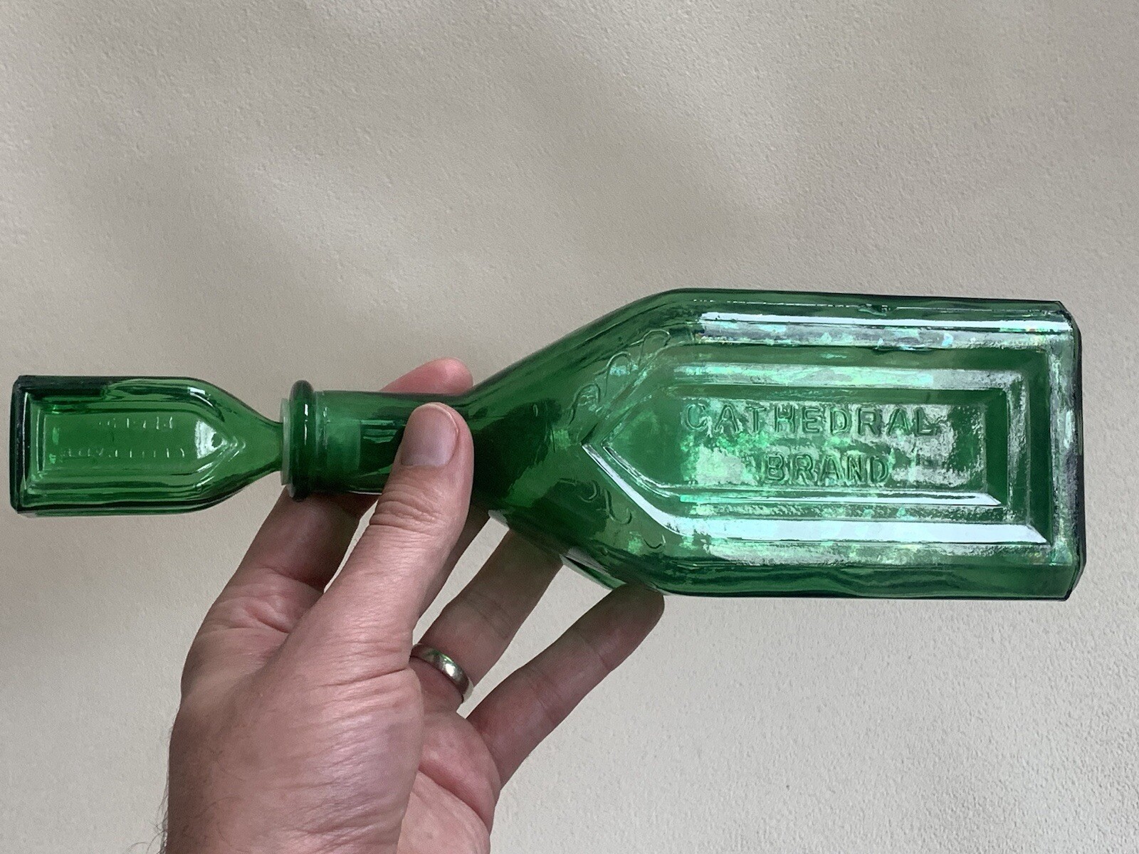 Vtg 10” Glass Bottle Chief Wahoo Electric Tonic Cathedral Green Wheaton ...