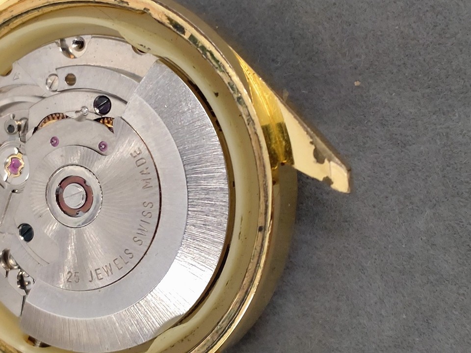 Vintage UNO Incabloc Automatic Watch 25 Jewels Swiss Made 633C Gold ...