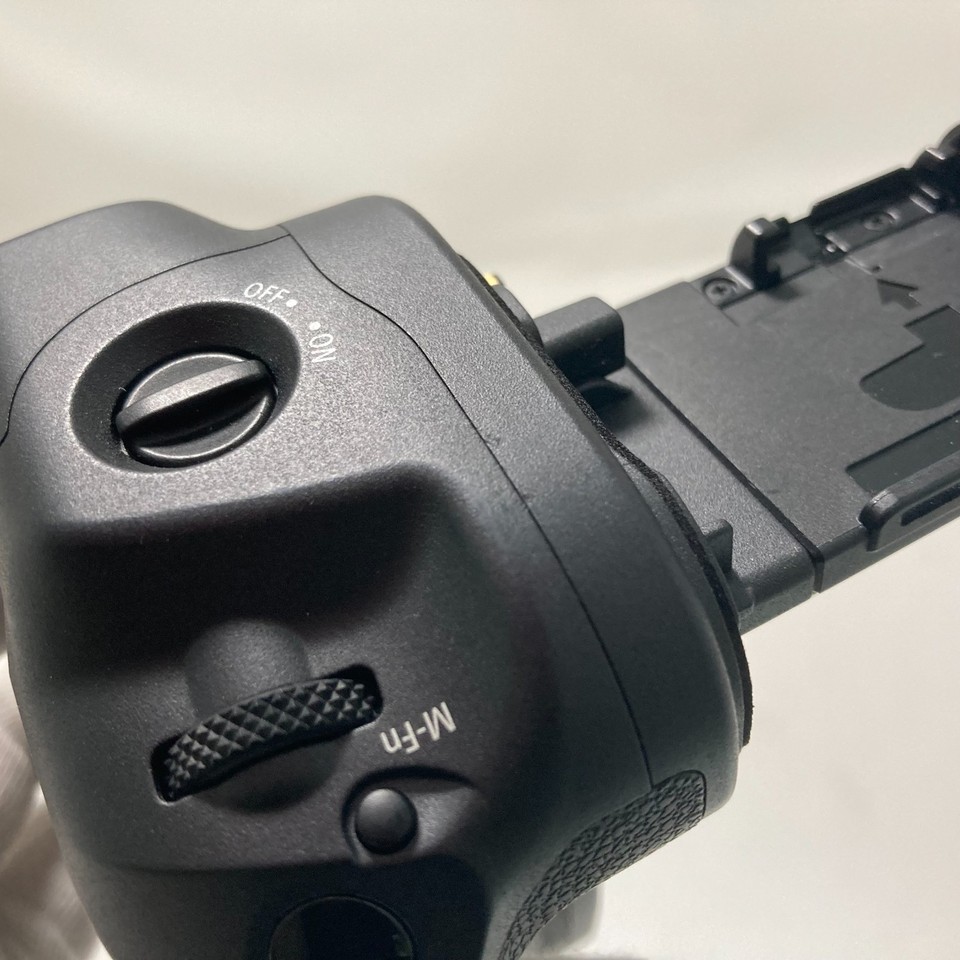 Canon BG-R10 Battery Grip for EOS R5 R5C R6 R6 II Cameras Genuine Japan ...