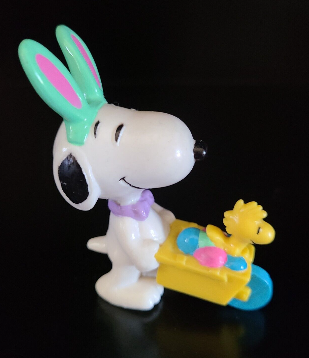 Vintage PEANUTS Whitman Snoopy - Easter Bunny with Wheelbarrow PVC ...