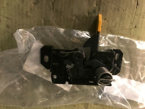 Mercedes CLA GLA Bonnet Release Catch Lock Part No A246 880 04 60 | eBay