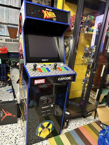 New Arcade1Up Marvel vs Capcom 2 X-Men '97 Edition Deluxe Arcade ...