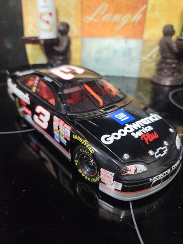 RARE! Vintage NASCAR #3 Dale Earnhardt GM Goodwrench 1999 Monte Carlo 1 ...