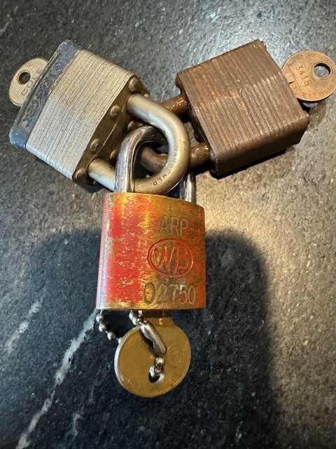 1 VINTAGE Wilson Bohannan Padlock "WB" Key USS United States Steel 2 ...