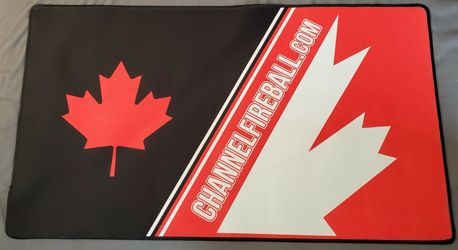 Channelfireball Canada Playmat - MTG Magic Gathering Magicfest CFB 2019 ...