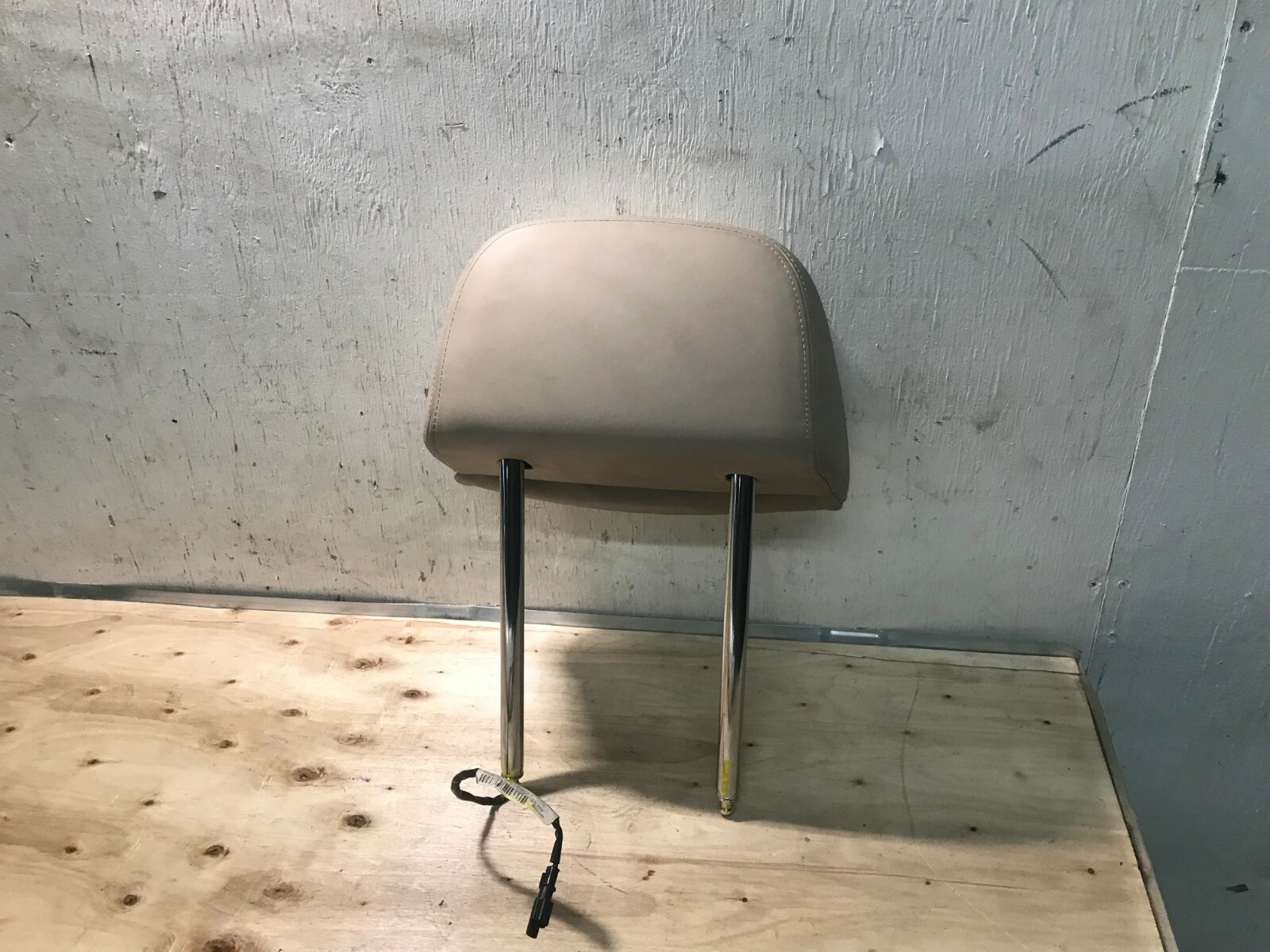 BMW OEM F02 750LI 740LI 750I 2009-12 FRONT SPORT SEAT POWER HEADREST ...