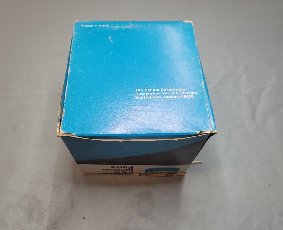 NEW 1942 - 1946 Ford "Crab" Distributor Cap Flathead Bendix NORS 21A ...