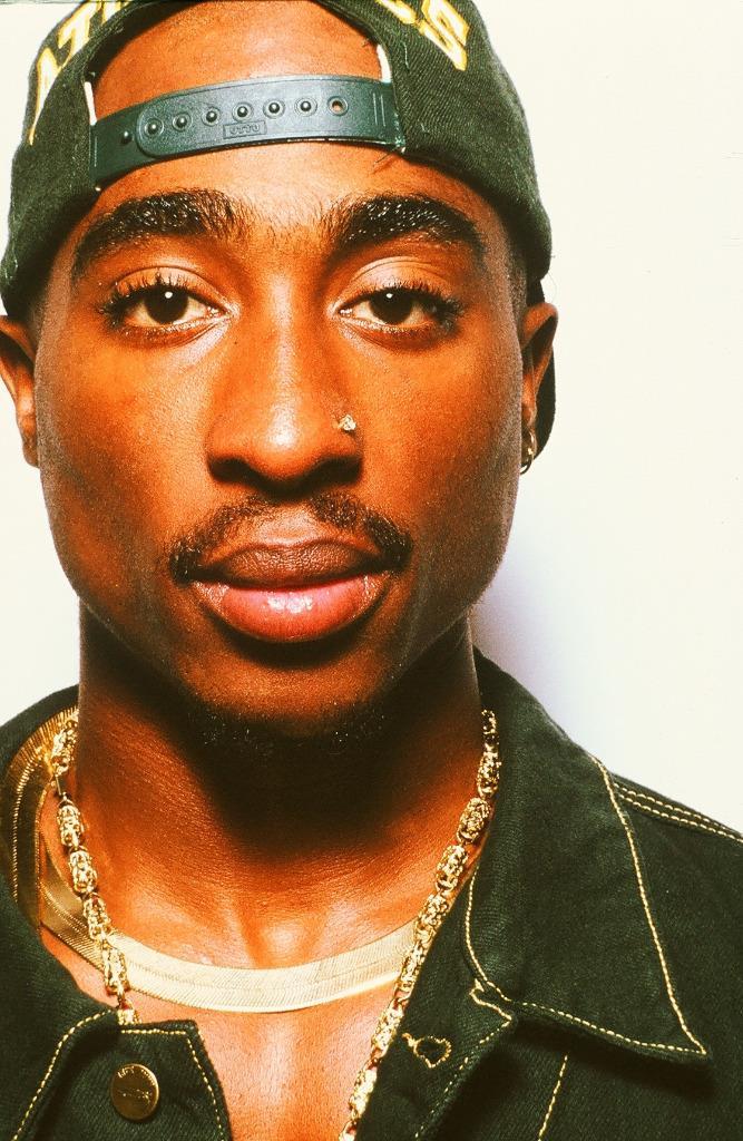 Tupac Without A Nose Ring