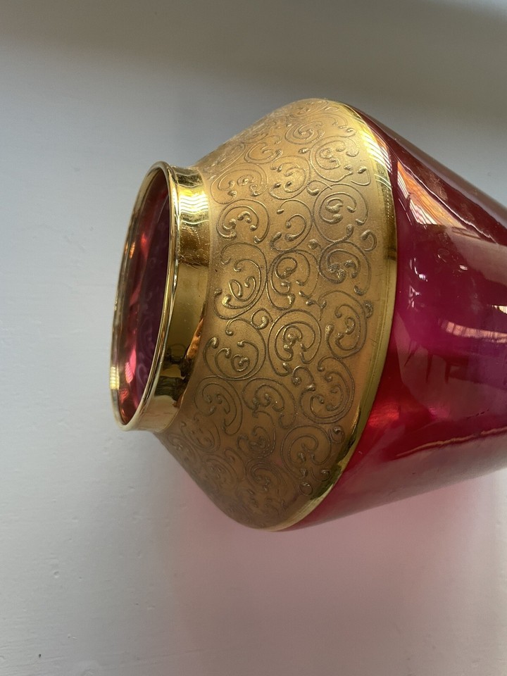 Hand Made Ruby Red & Gold Finished Glass Vasse | eBay UK