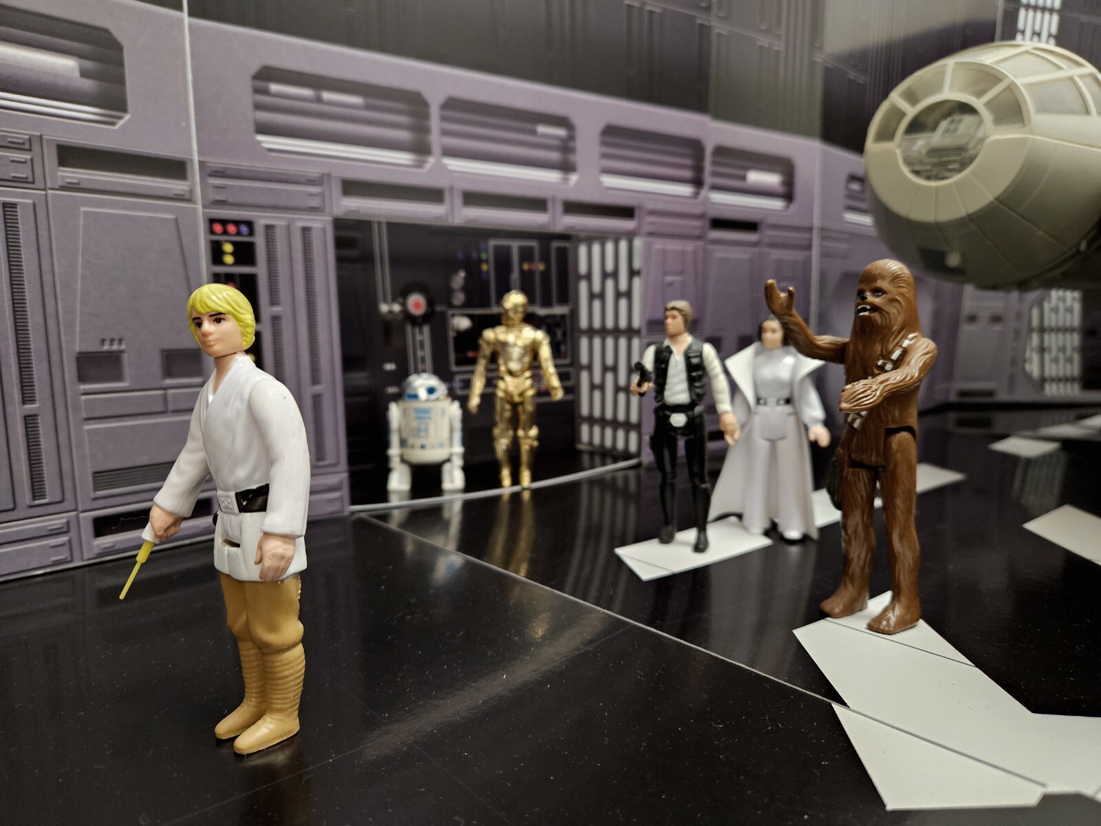 Giant Death Star Hangar Backdrop Playset 3.75 Star Wars Hasbro Kenner ...