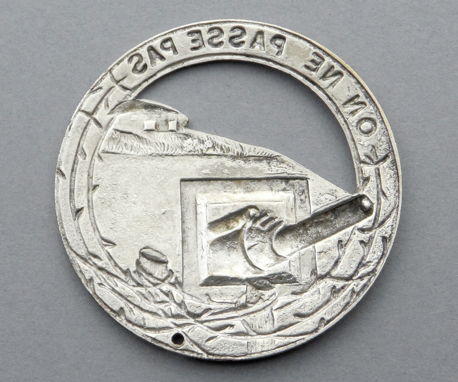 WWII, French Maginot Line "On ne passe pas" Badge, Beret. | eBay