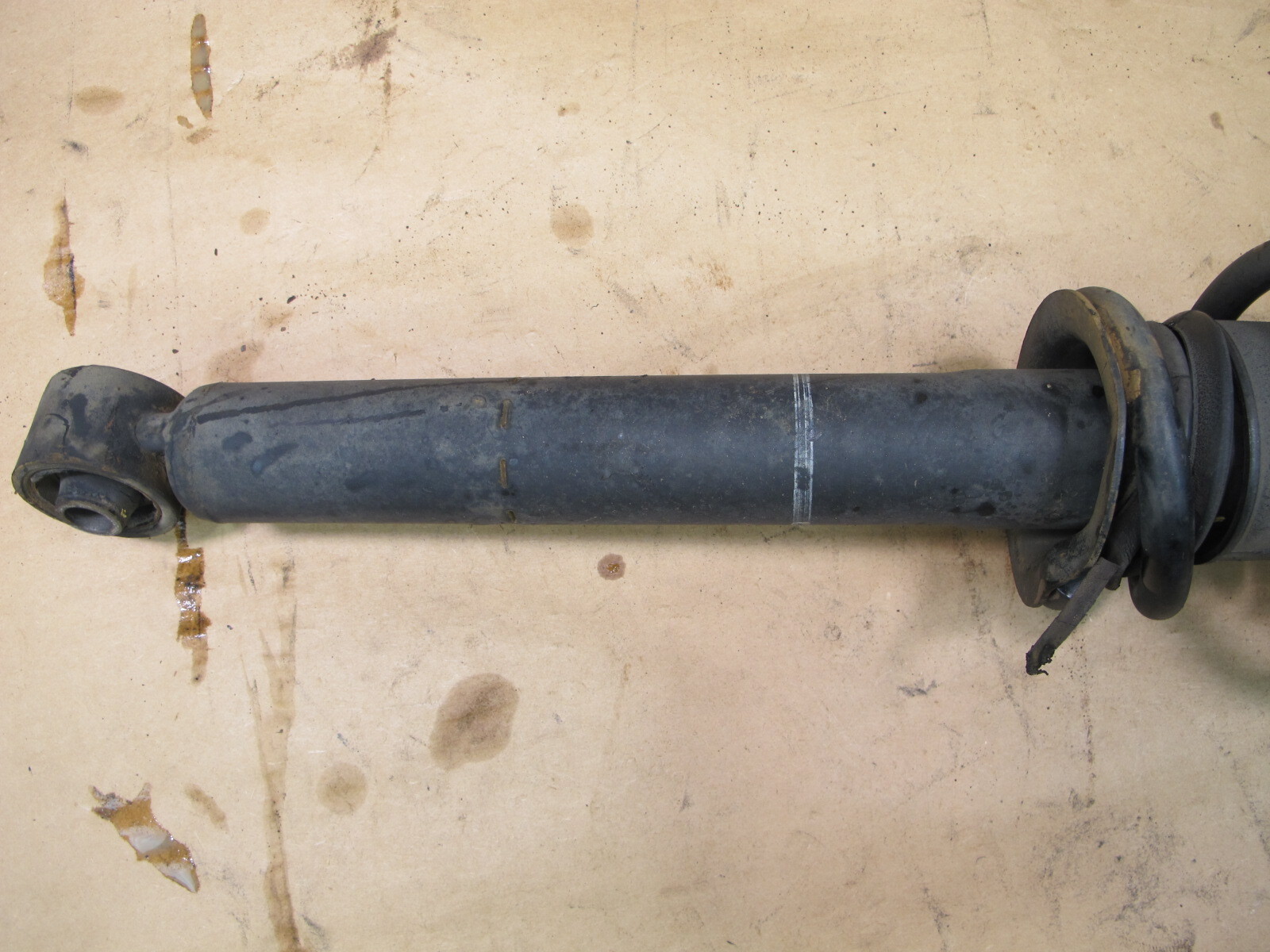 🥇95-97 LEXUS UCF20 LS400 RWD SET OF 2 REAR LEFT RIGHT STRUT SHOCK ...