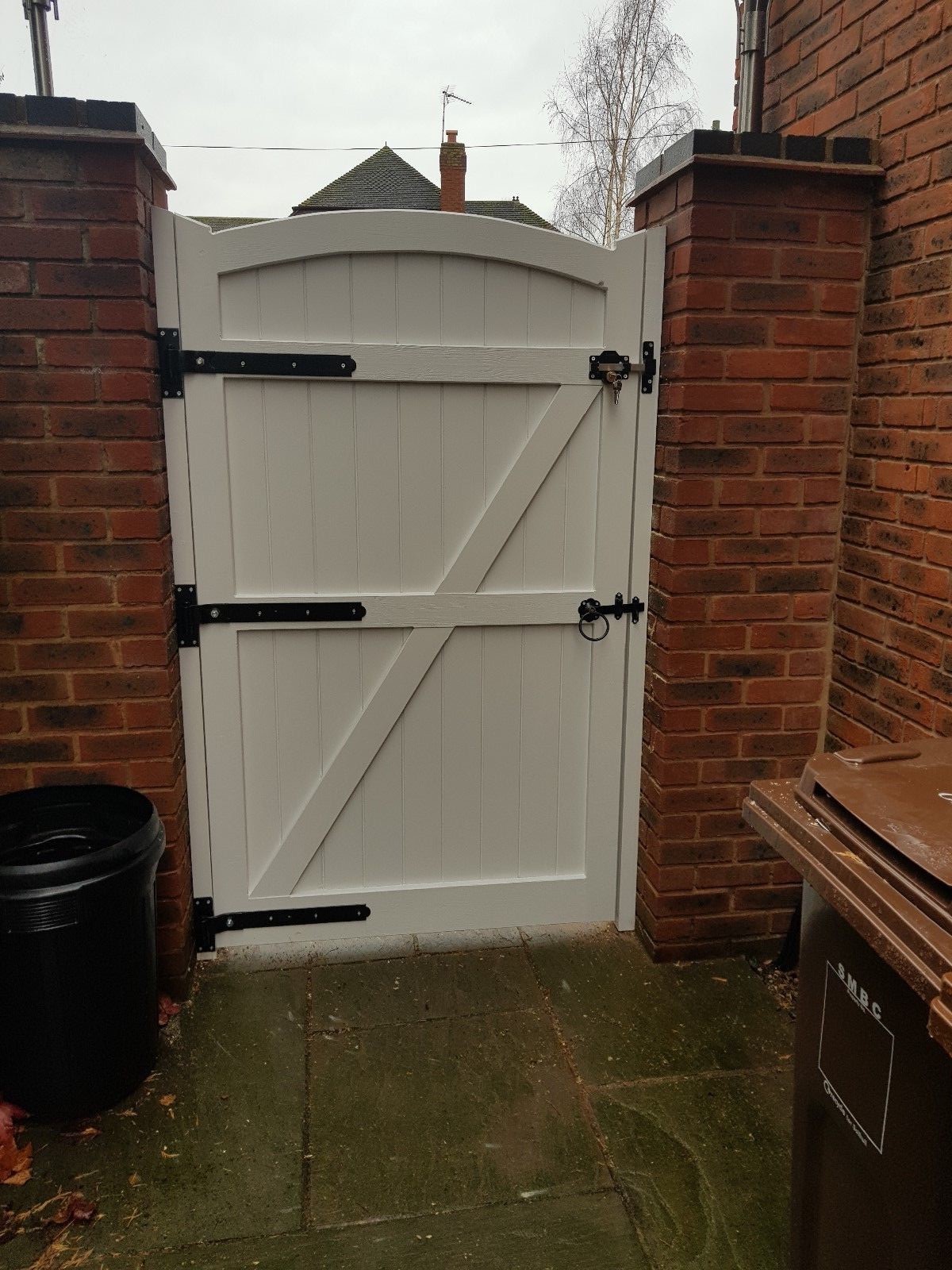 wooden side gate - Arched FLB | eBay