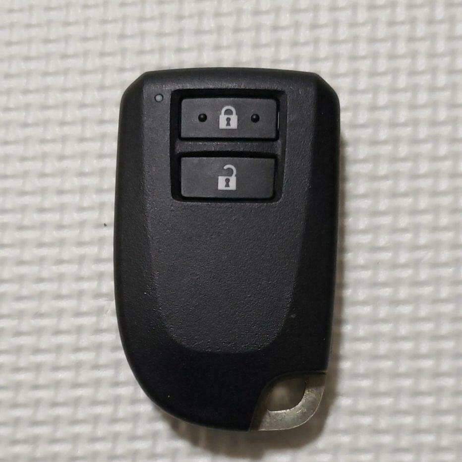 Toyota Hiace 2 Button Genuine Smart key With New Uncut Blade RHD OEM ...