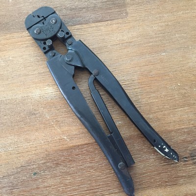 Crimpers - Tyco Crimper
