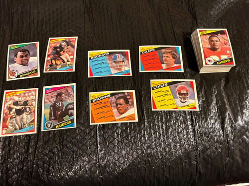 1984 TOPPS FOOTBALL COMMON CARDS (70) | eBay