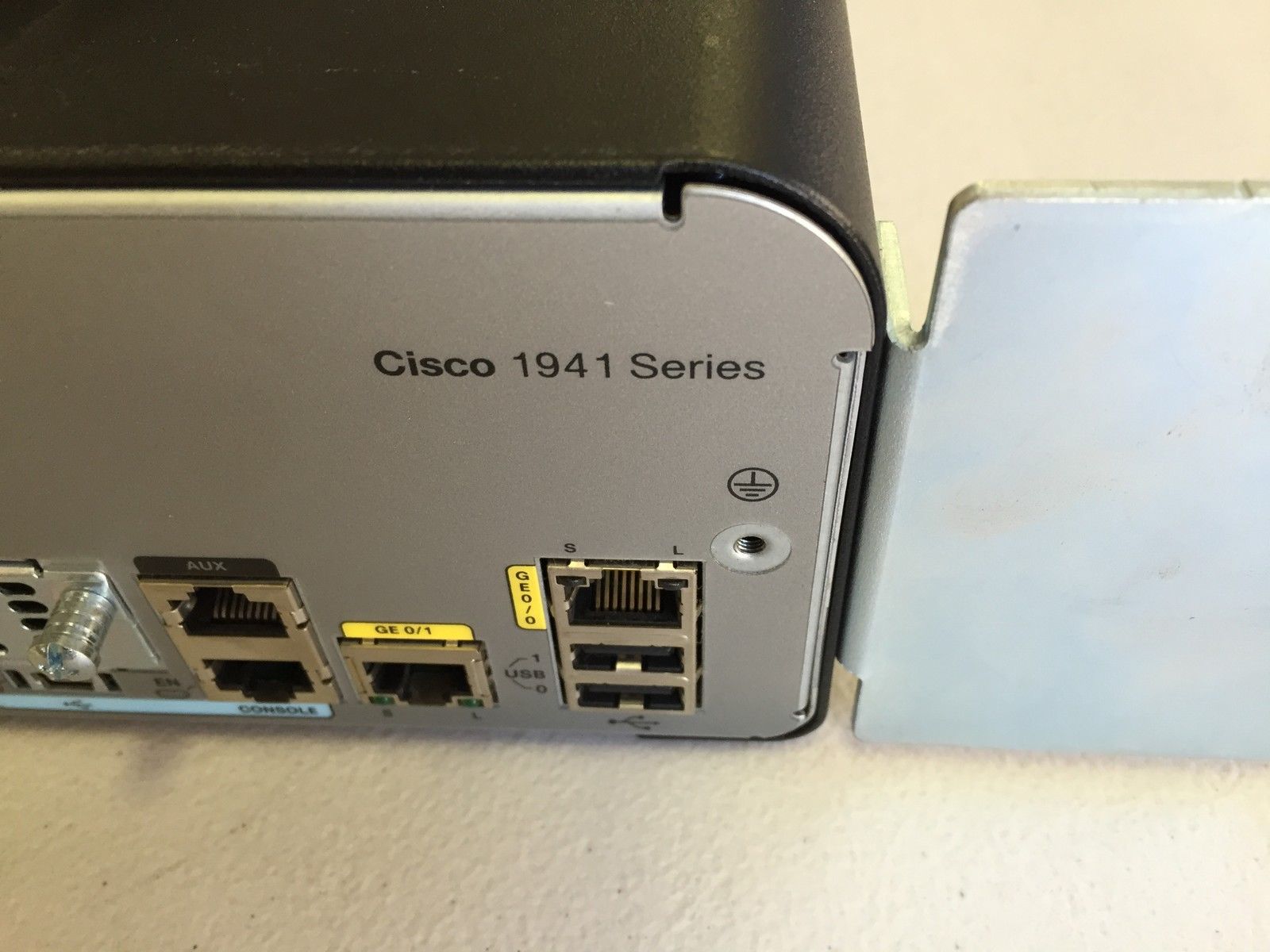 Cisco 1941-SEC/K9 2-Port Gigabit Security Router 1941-SEC CISCO1941-SEC ...