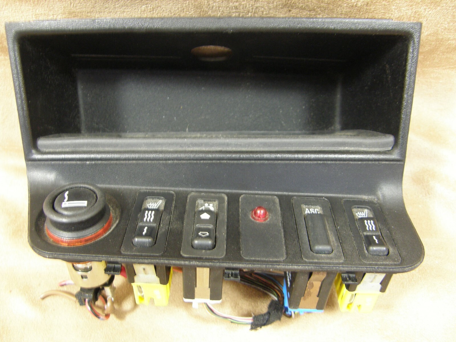 1992-1999 BMW E36 323i CENTER CONSOLE MODULE W/ Lighter & Switches | eBay