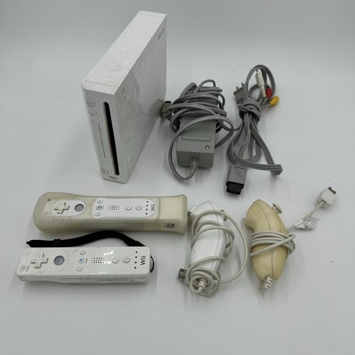 Nintendo RVL-101 Wii Console With 1 Controller And Cables - White ...