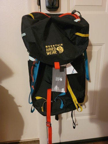 Mountain Hardware Scrambler 25 Backpack Day Pack Hike Travel Snow Ski ...