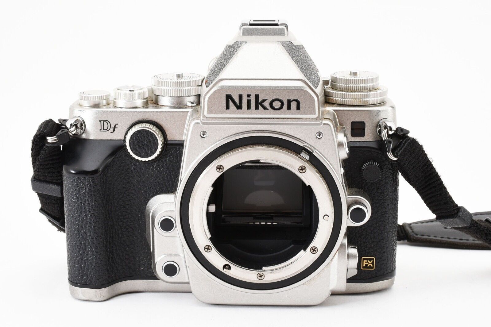 Nikon Df 16.2MP Digital SLR Camera Body 12,421 Shots From Japan (Exc++ ...