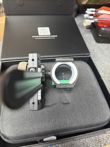 Ultraview UV Slider Bow Sight with Bridge Lock Left-Handed 3 Pin ...