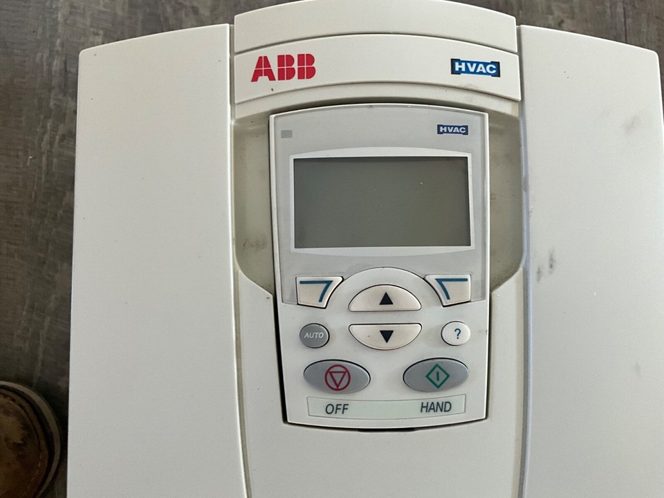 ABB ACH550-UH-059A-4 480 VAC 40 HP 30 KW 3-PHASE VFD | eBay