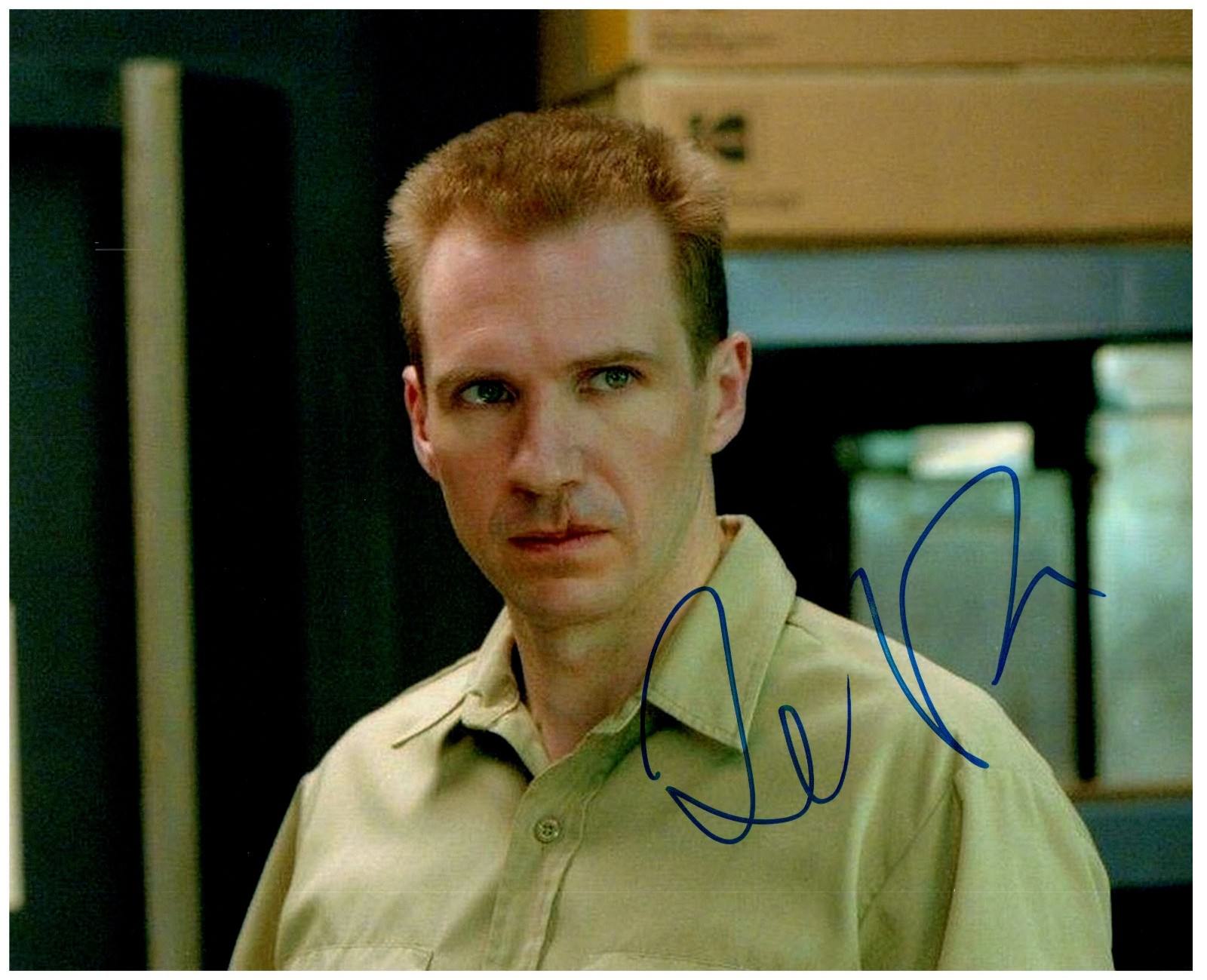 RALPH FIENNES Signed Autographed THE ENGLISH PATIENT 8X10 Photo | eBay