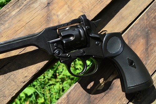 Webley MK IV Service Model Revolver - British - Indiana Jones - Denix ...