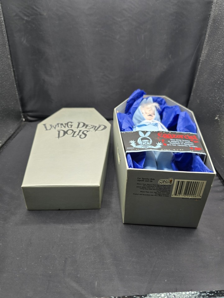 Mezco Living Dead Dolls Blue Bunny Eggzorcist Series 1 2000 SDCC Comic ...