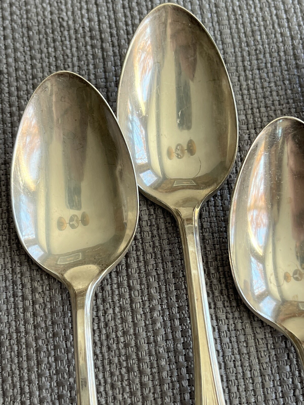 CARDINAL 1920 4 Teaspoons 6” Heirloom Plate Oneida Rogers Silverplate ...