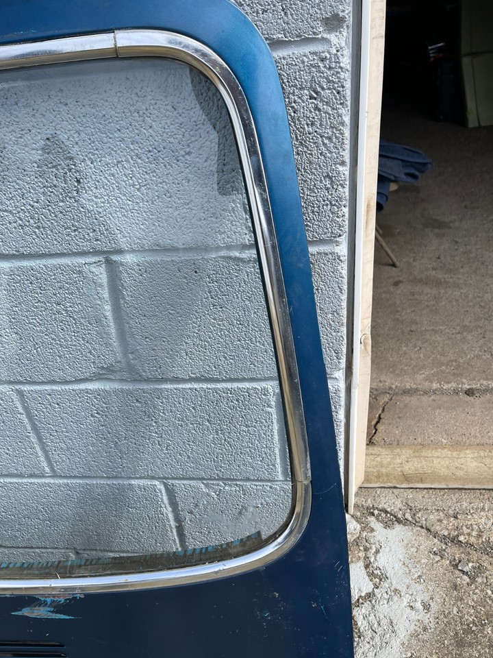 1969 CHARGER DAYTONA REAR WINDOW PLUG 500 RUST FREE VEGA HATCH WITH ...