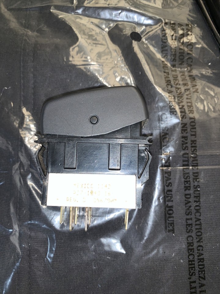 OEM KENWORTH ENGINE BRAKE SWITCH | OEM# P27-1040-16 | eBay