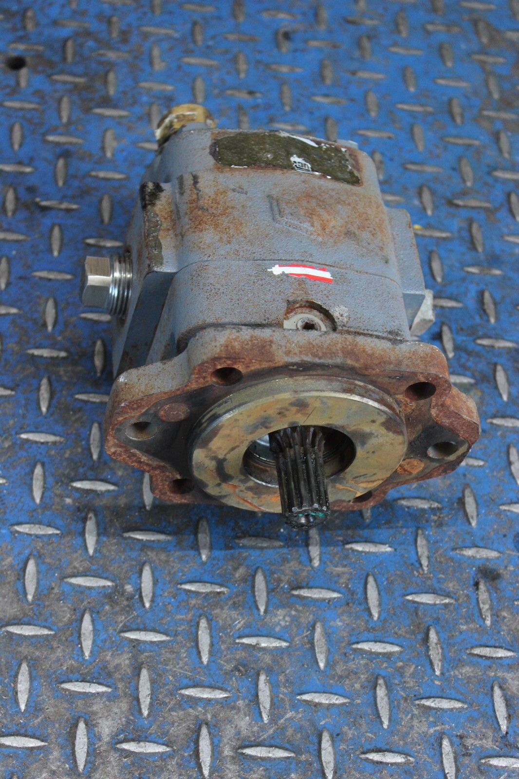 2010 MAXXFORCE 13 HYDRAULIC PUMP P/N: 577-00661-15 | eBay